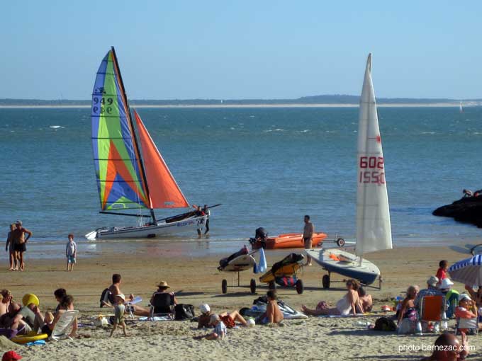 Bernezac.com - Saint-Palais-sur-Mer, Vaux-sur-Mer, voiles sur la plage ...